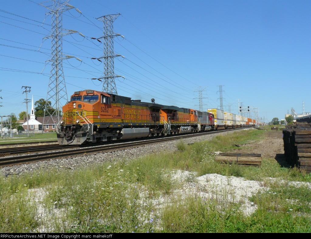 BNSF 5262